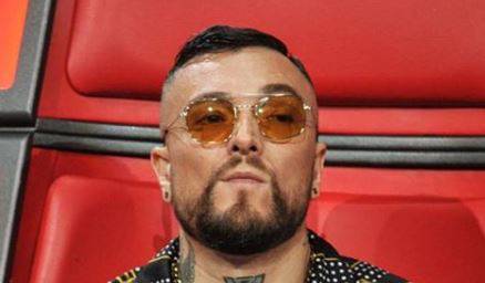 Fidanzata Gué Pequeno, è single? Età, altezza, canzoni, oro