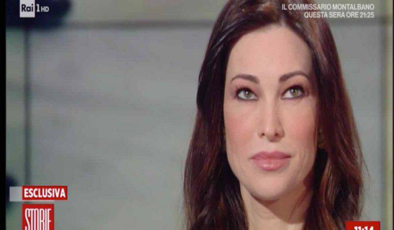 Manuela Arcuri, confessione drammatica: "Il mio momento più buio"