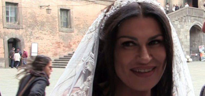 Tina Rispoli, chi è? La video inchiesta sulla moglie di Tony Colombo