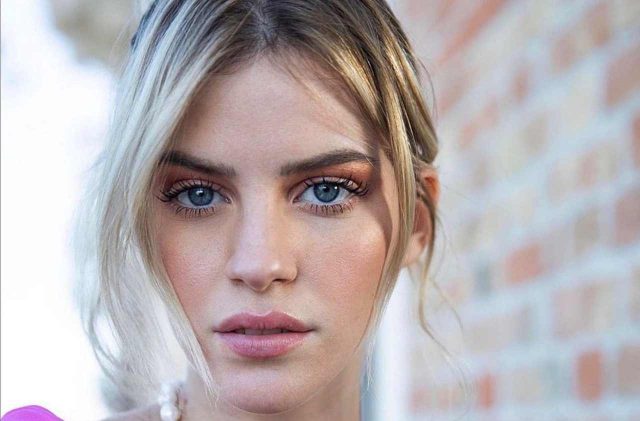 Chi è Sara Croce del MCS? Età, Avanti un altro, fidanzato, Hormoz Vasfi ...