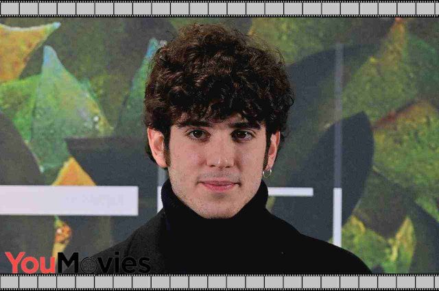 Chi è Nicolas Maupas? Età, carriera, origini, fidanzata, Mare Fuori ...