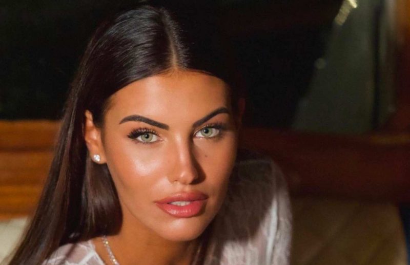 Chi è Carolina Stramare? Età, lavoro, Miss Italia, Vlahovic, Pechino ...