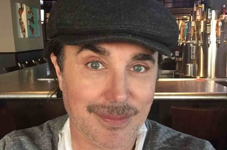 Chi è Scialpi? Età, canzoni, malattia, figlie, Sanremo